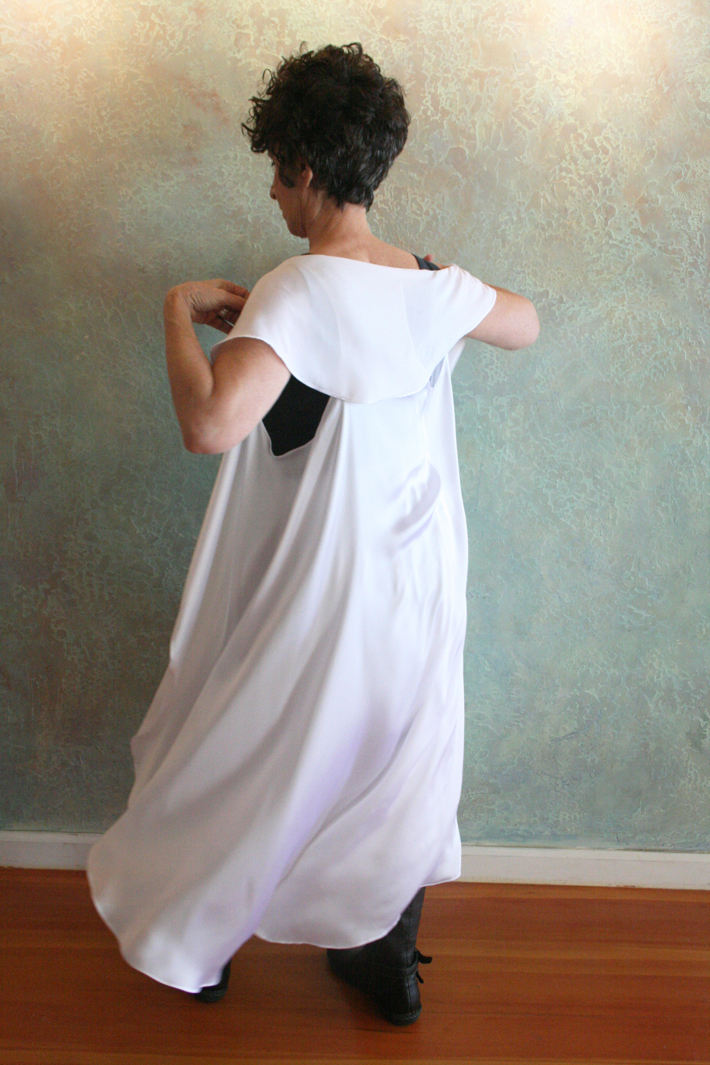 CUSTOMIZABLE VISUAL: Dancing Coat, 4 | M E C R E A T E S